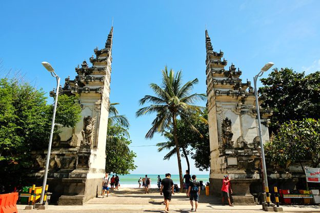 Kuta: 25+ Panduan Wisata, Kuliner, Akomodasi & Tips Terlengkap!