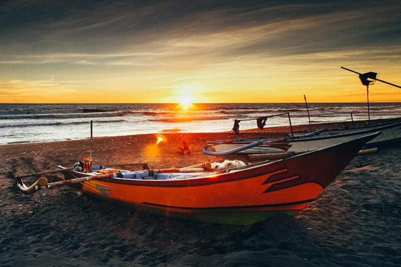 15 Pantai Terdekat dari Pantai Parangtritis di Gunung Kidul!